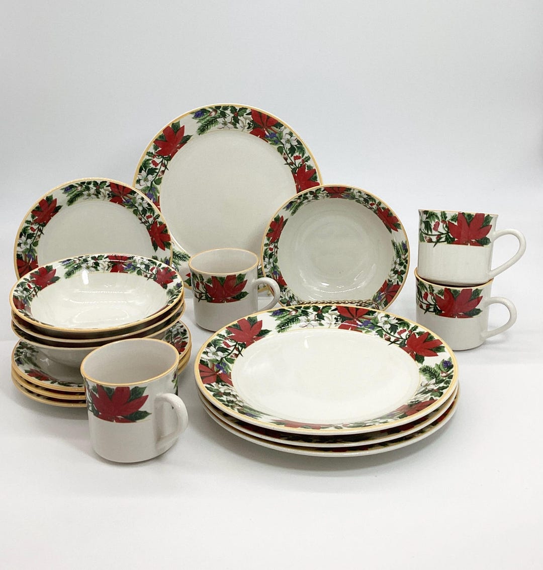 Poinsettia Dinnerware Set, 16 Piece Holiday Tableware for 4 (TBL) - Etsy