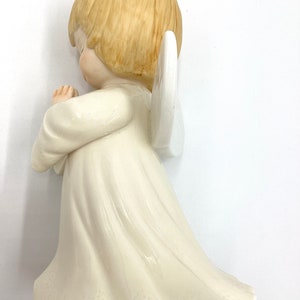 RARE Vintage Hallmark Praying Angel “faith” Figurine Lacey Embossed ...