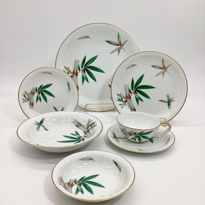 Japanese Dinnerware Sets - Etsy