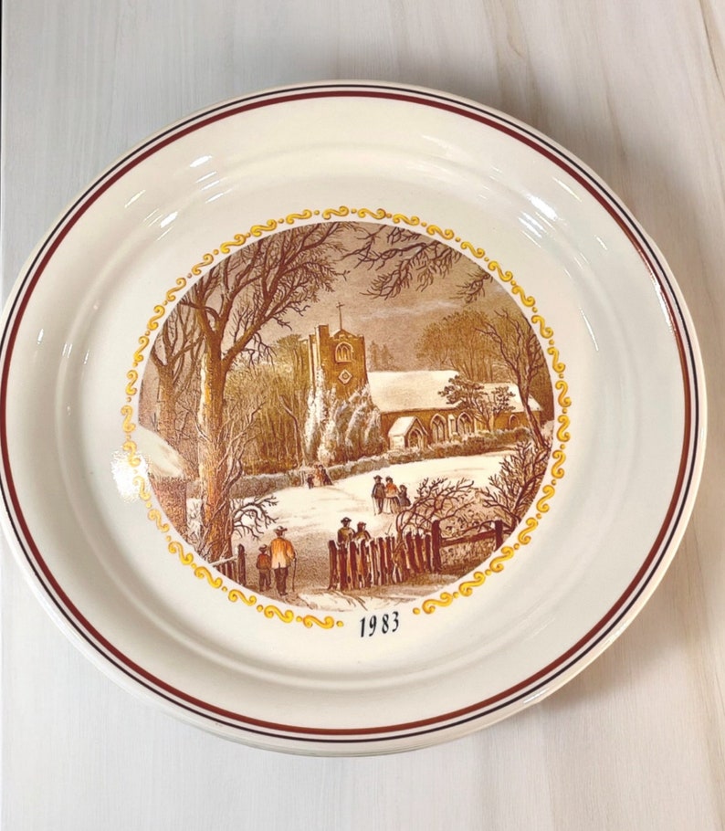 Corelle Christmas Plate, 1983 Vintage Winter Scene, 10 Inch (L.3) - Etsy