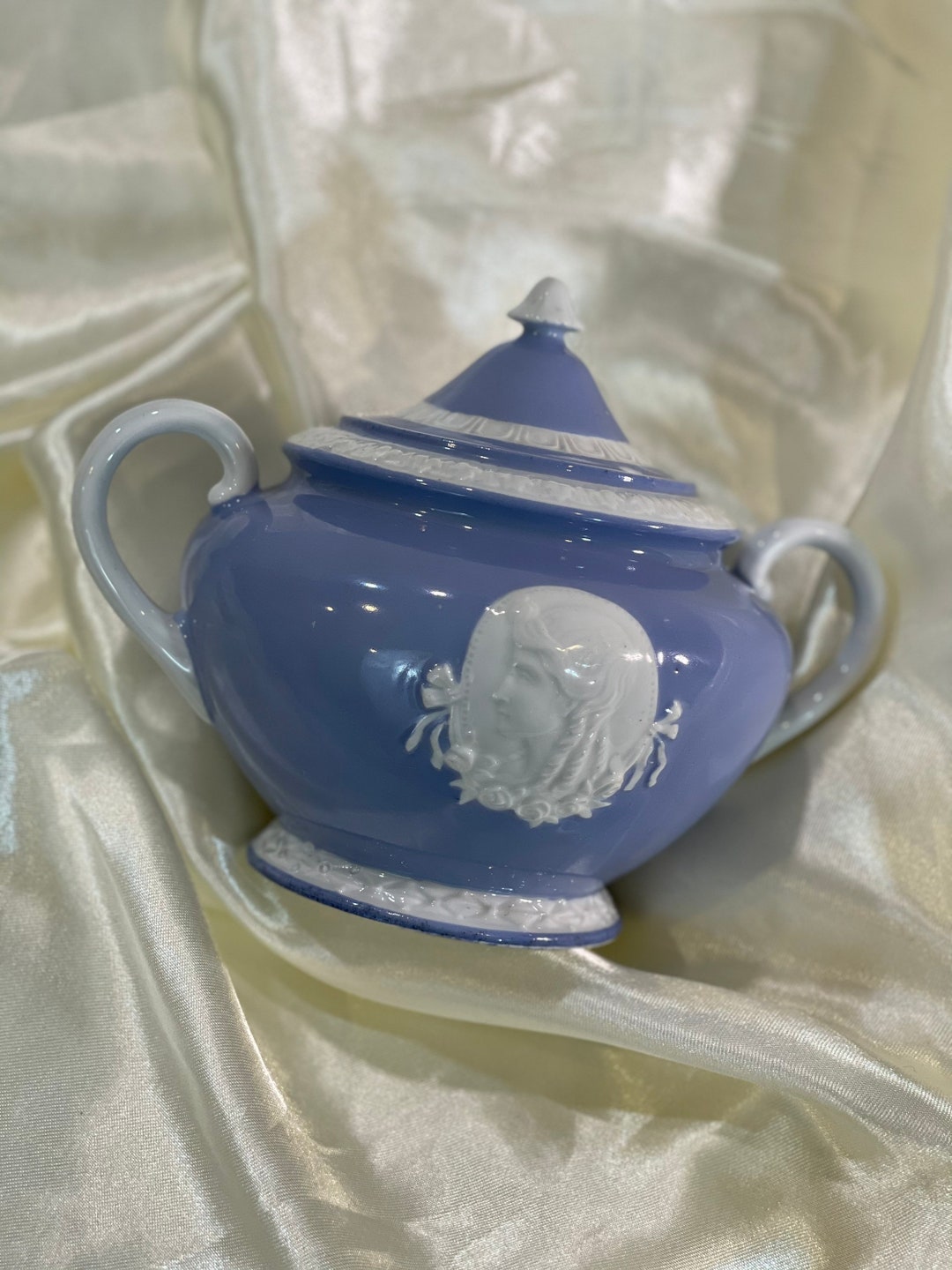 Vintage Blue Musterschutz Sugar Bowl With Lid, Czechoslovakia (E) - Etsy