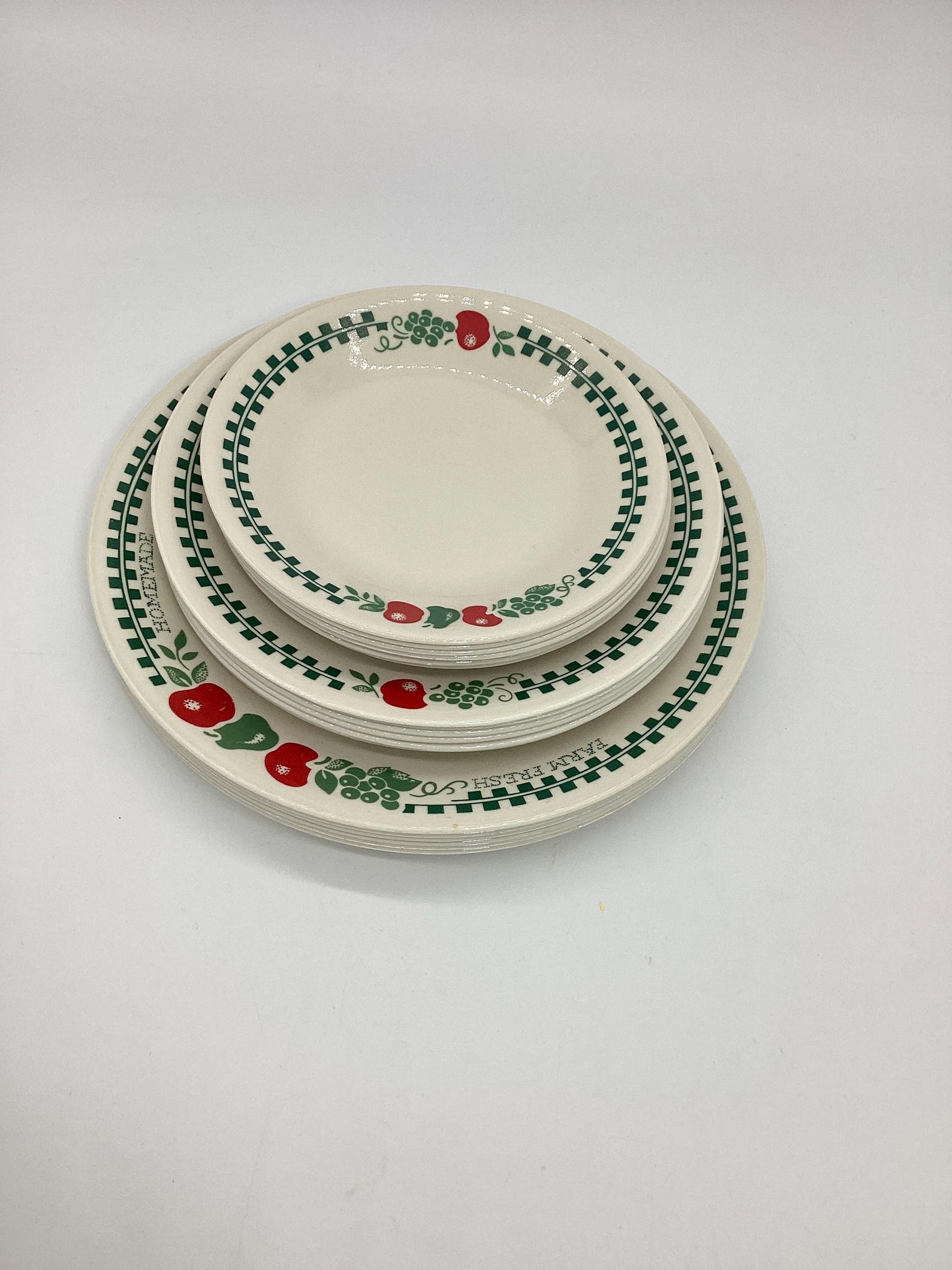 Vintage Corelle Farm Fresh Plate: Apple Checkered Rim Dinnerware (W.8 ...