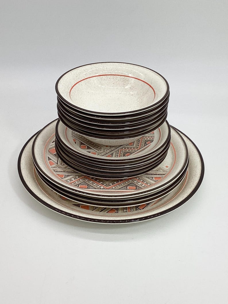 Vintage Arklow Hopi Dinnerware Set, Geometric Irish Design (U.6-1027 ...