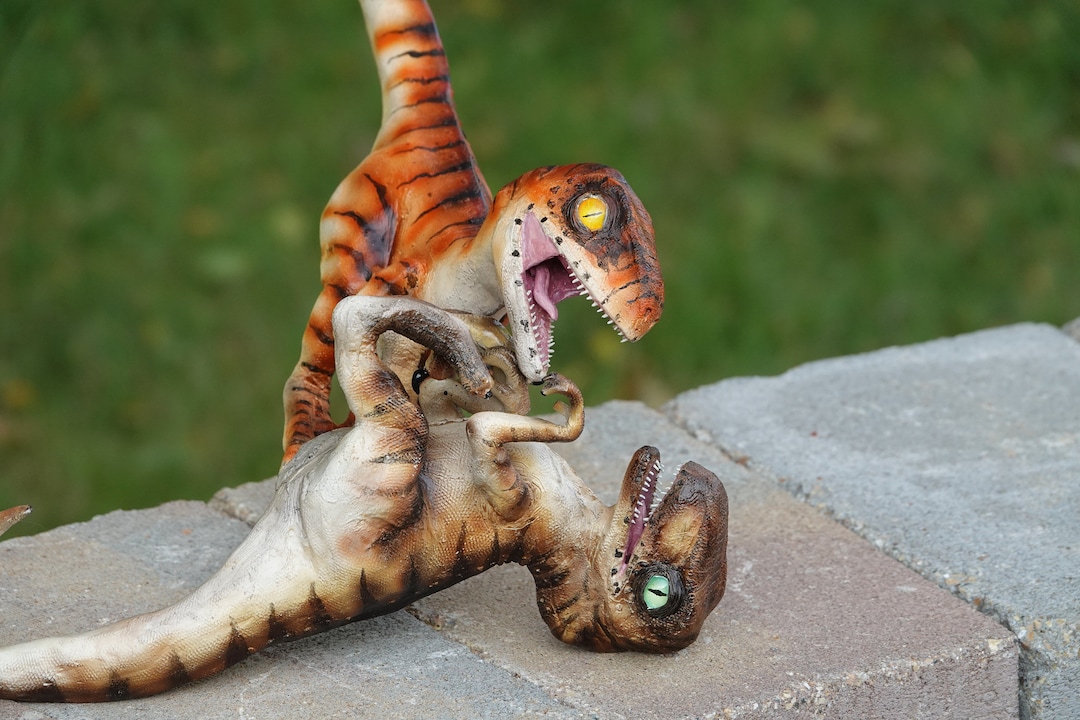 Wrestling/fighting Velociraptor Baby Replica Dinosaur Model - Etsy