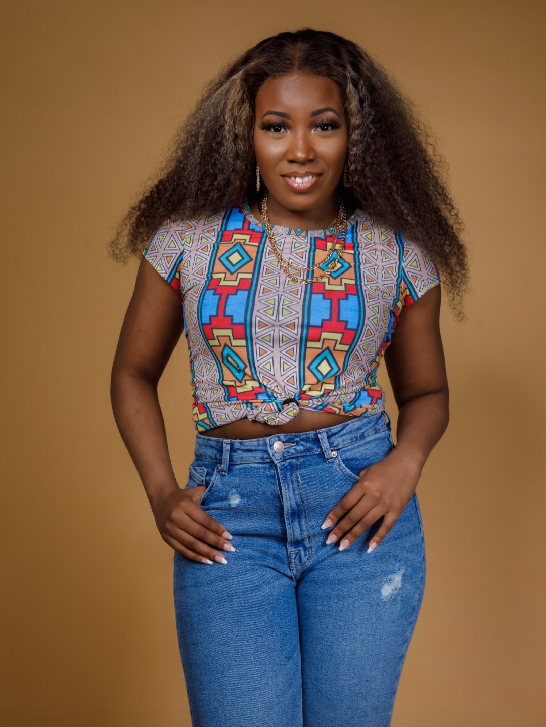 Handgemachtes, umweltfreundliches Ndebele Ankara T-Shirt - Damen-T ...