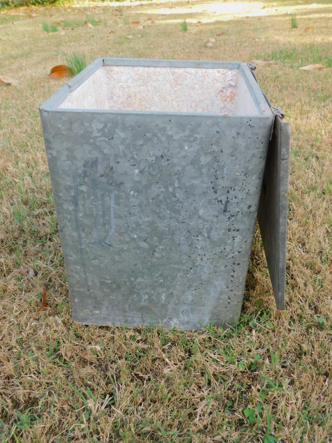 Vintage Milk Box Milk From Delwood With Love Galvanized Metal Vintage ...