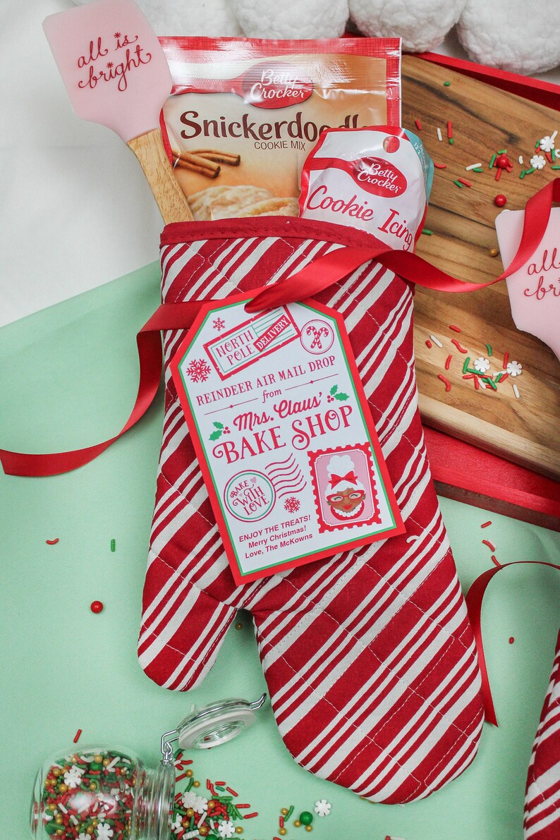 Mrs Claus' Bake Shop Gift Tag Printable, Christmas Gift Tag, Christmas ...