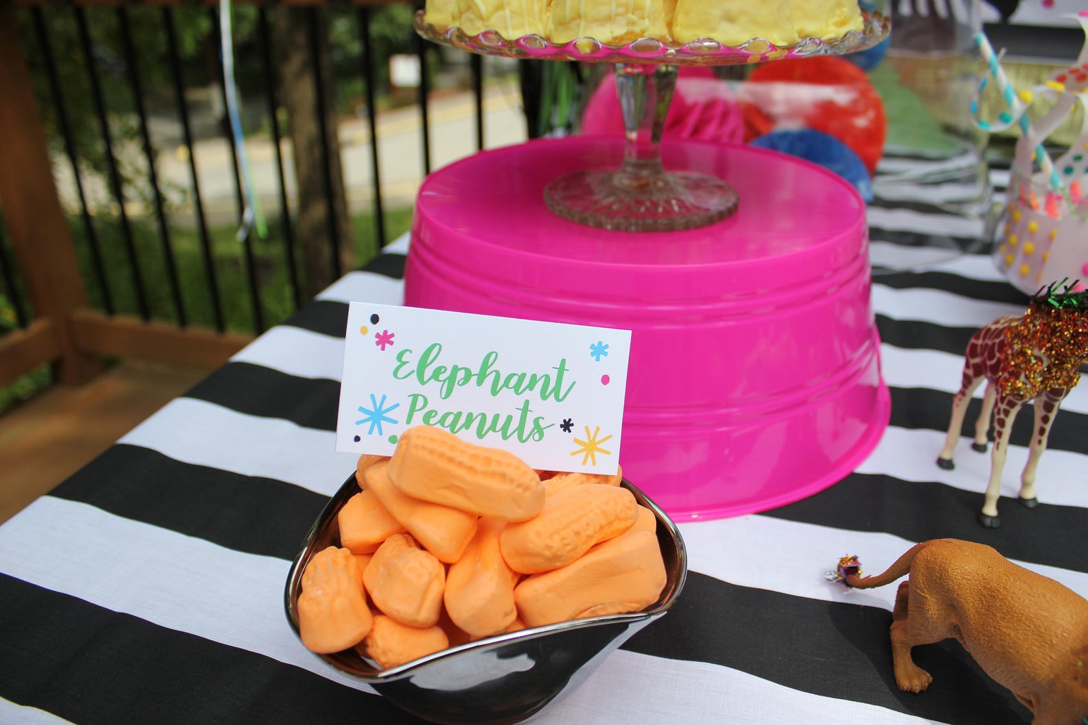 Party Animal Zoo Party - Food Signs, Bottle Labels, Table Signs ...