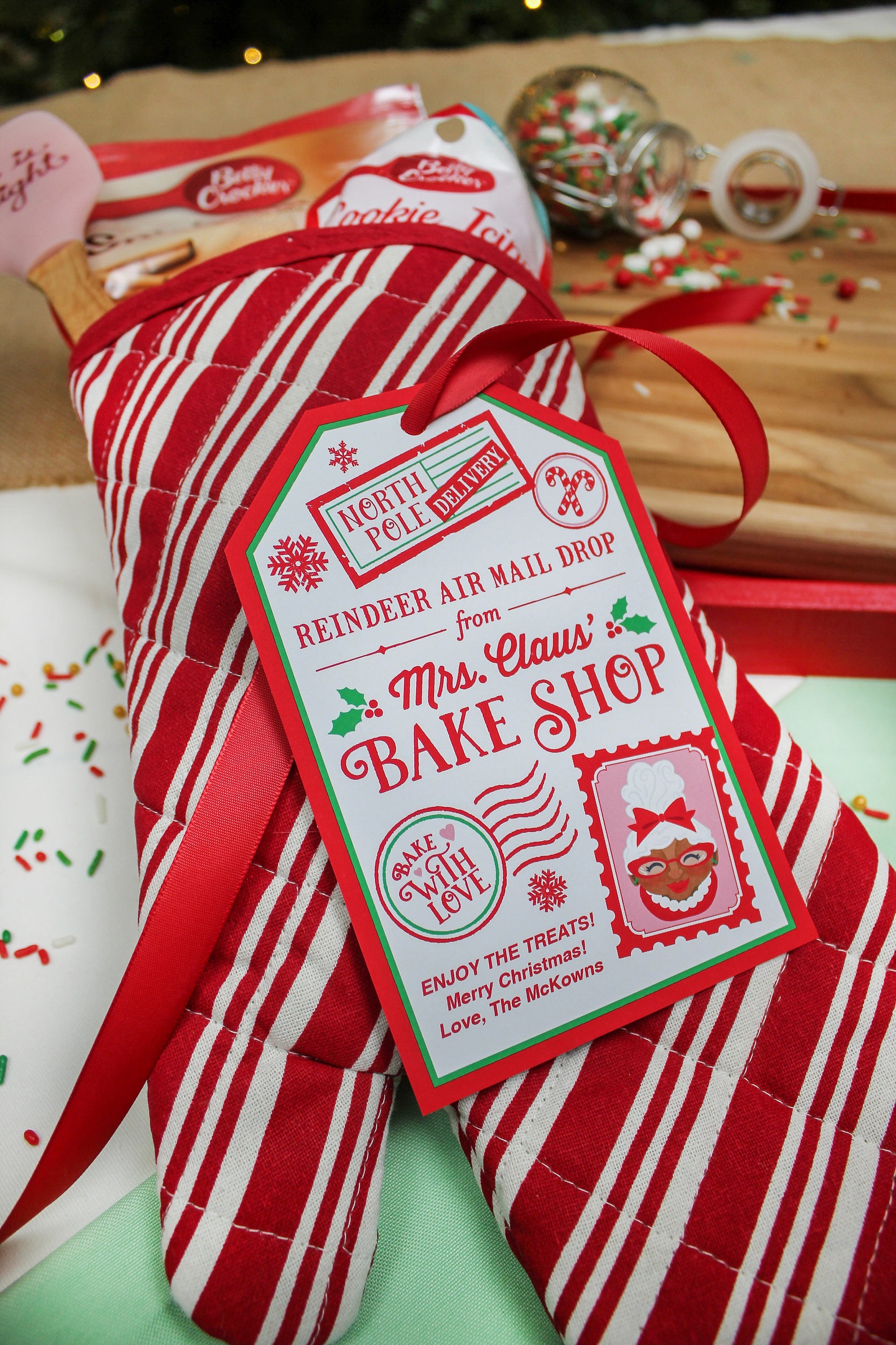 Mrs Claus' Bake Shop Gift Tag Printable, Christmas Gift Tag, Christmas ...