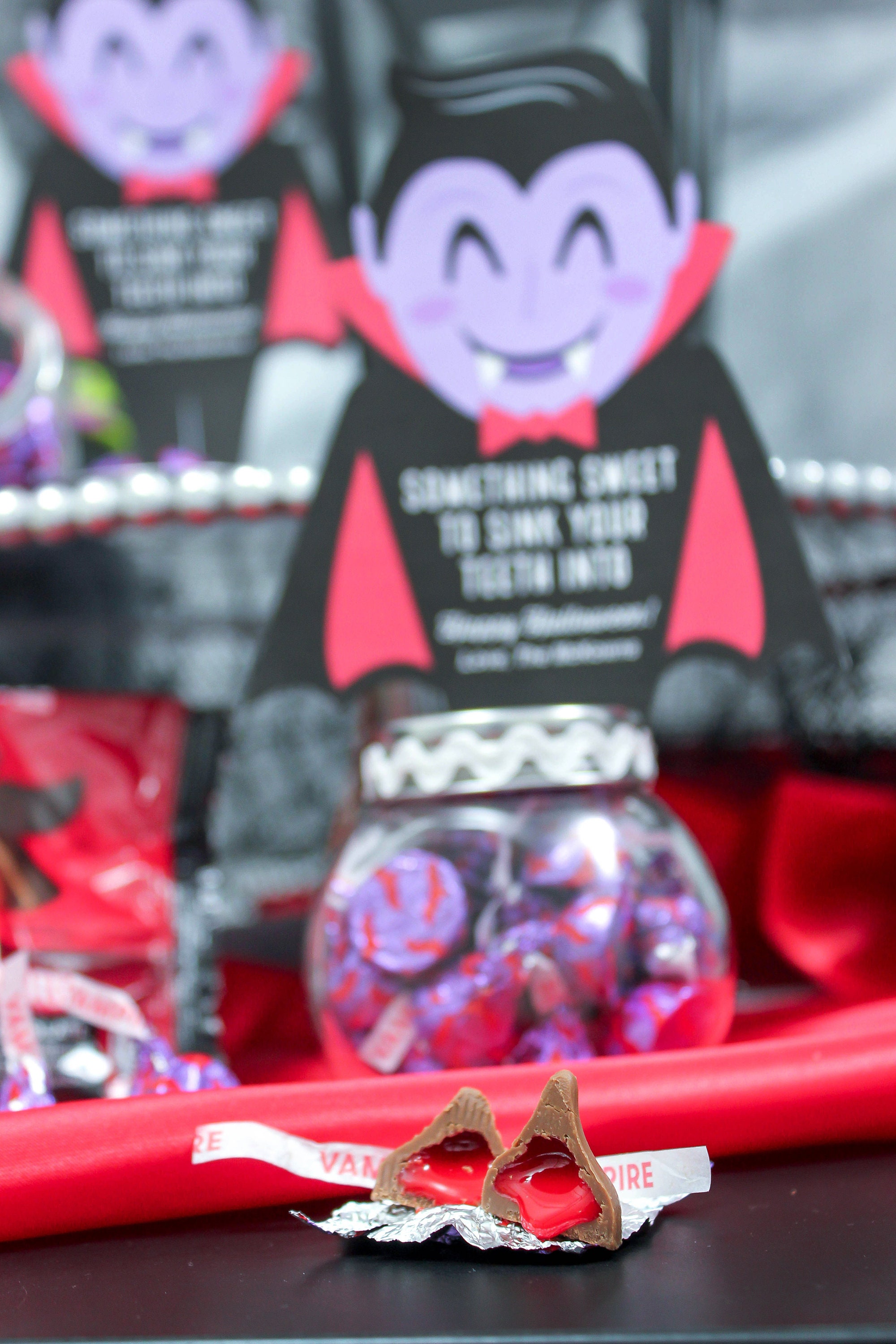 Something Sweet to Sink Your Teeth Into, Vampire Halloween Printable ...
