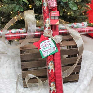 Christmas Wrapping Paper Gift Tag, Wrap up the Year, Holiday Pop by ...