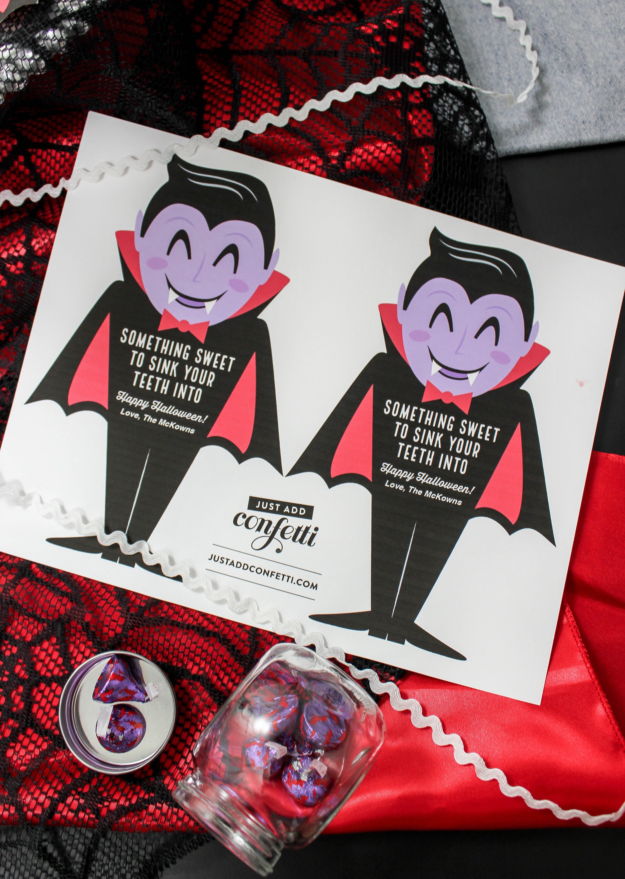 Something Sweet to Sink Your Teeth Into, Vampire Halloween Printable ...