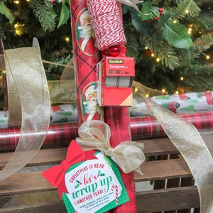 Christmas Wrapping Paper Gift Tag, Wrap up the Year, Holiday Pop by ...