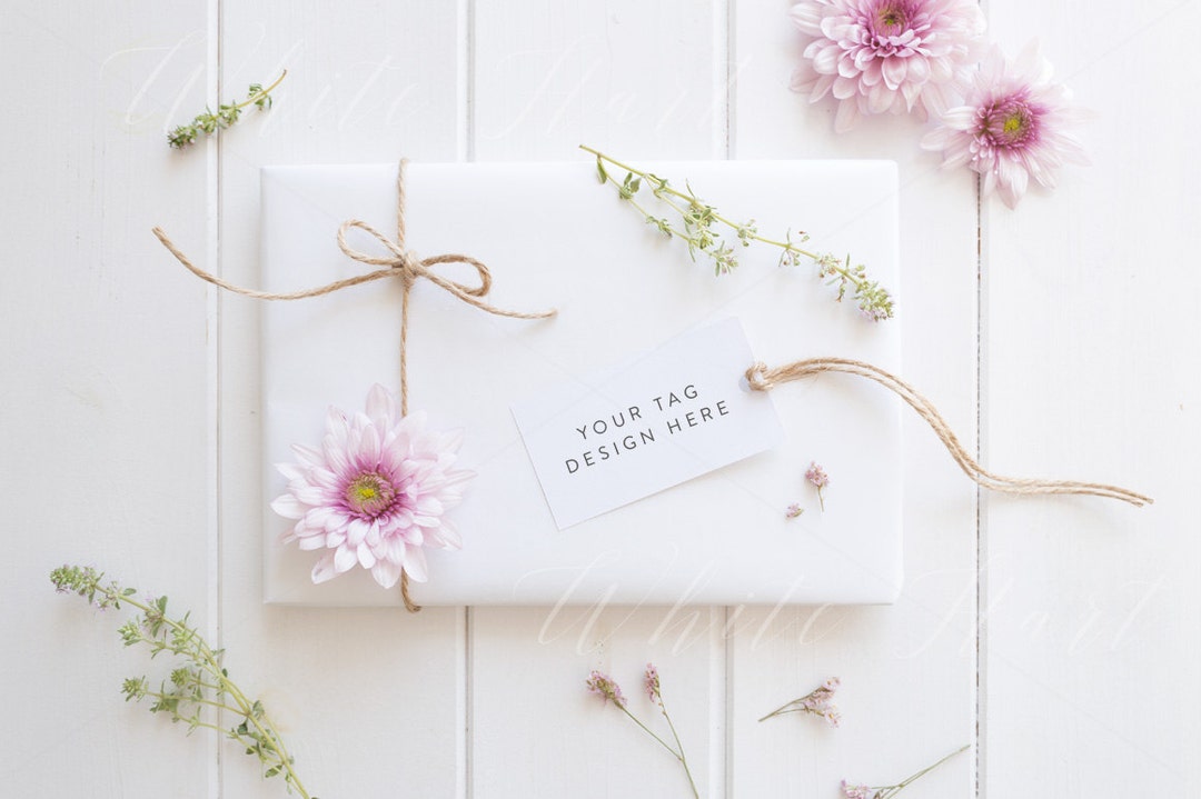 Gift Tag Mockup - Psd Smart Object + Png + Jpeg - Showcase Your Work ...