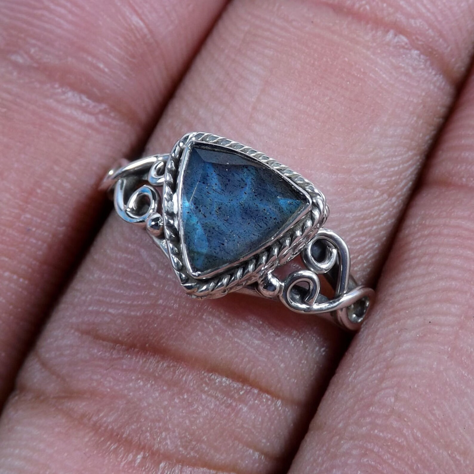 Labradorite Ring Labradorite Stone Blue Fire Labradorite - Etsy