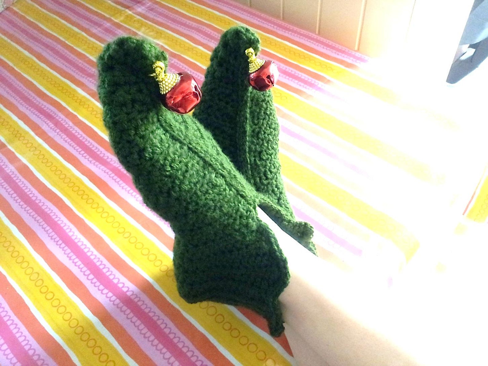 Elf in Green Slippers Crochet Pattern in English Only - Etsy