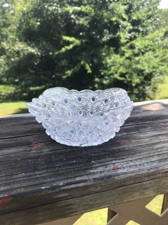 Daisy and Button Design Pressed Glass Clear Glasseware Small | Etsy