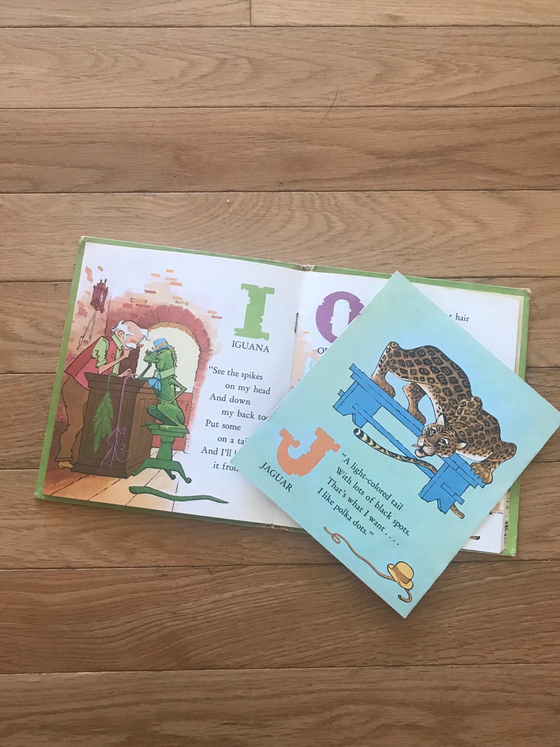 ABC Childs A Tale Of A Sale Book Little Tell A Tale Whitman | Etsy