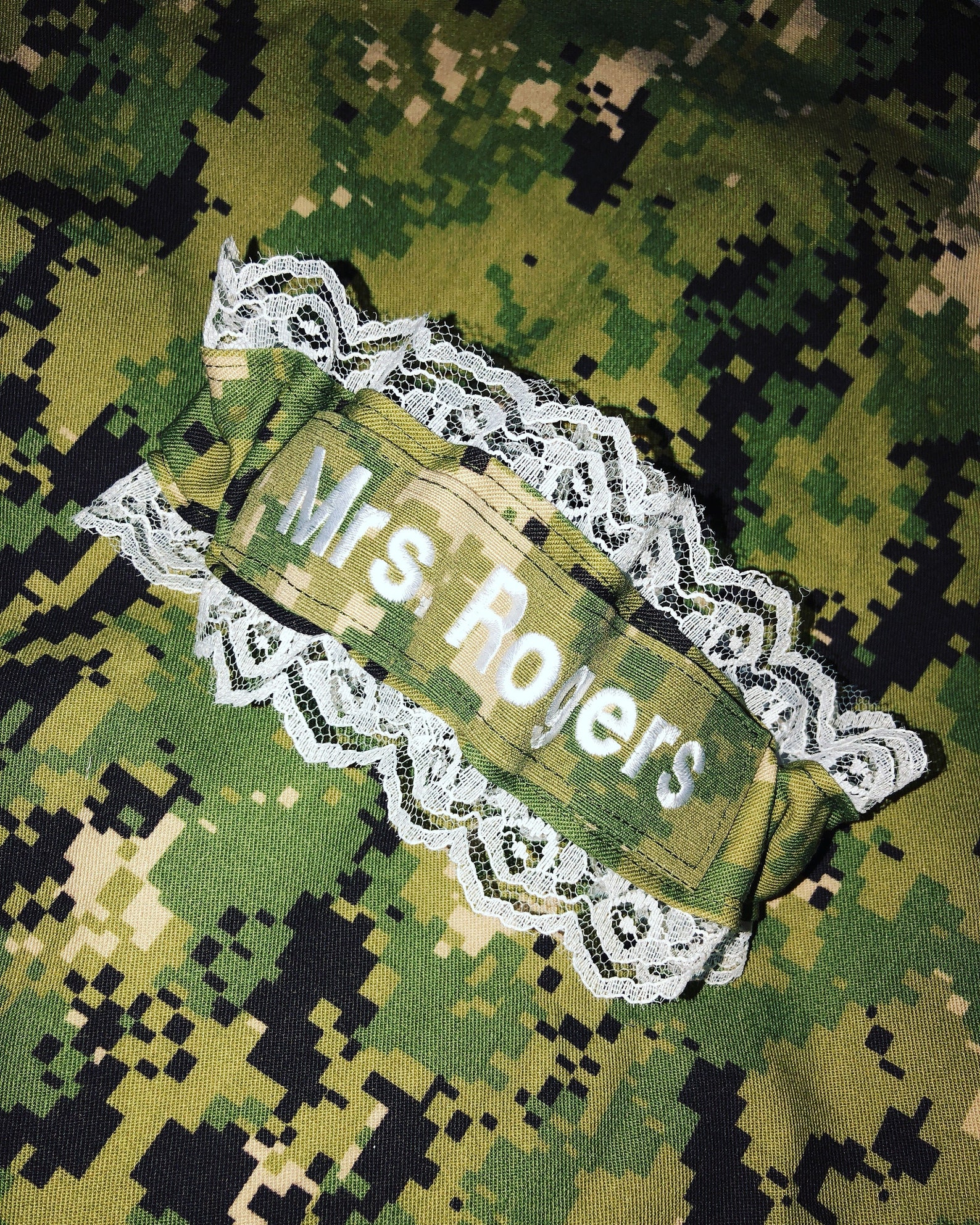 Single Garter Listing: Military Wedding USMC, Army, USCG, USAF, Navy ...
