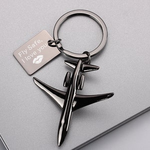 Persoanlized Airplane Key Chain, Creative Aircraft Twin-engine Gift ...