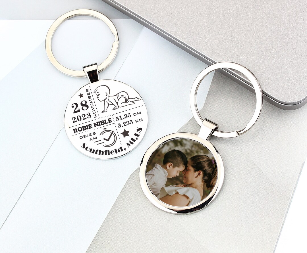 Baby Arrival Keychain, Personalized Keychain for New Mom, Round ...