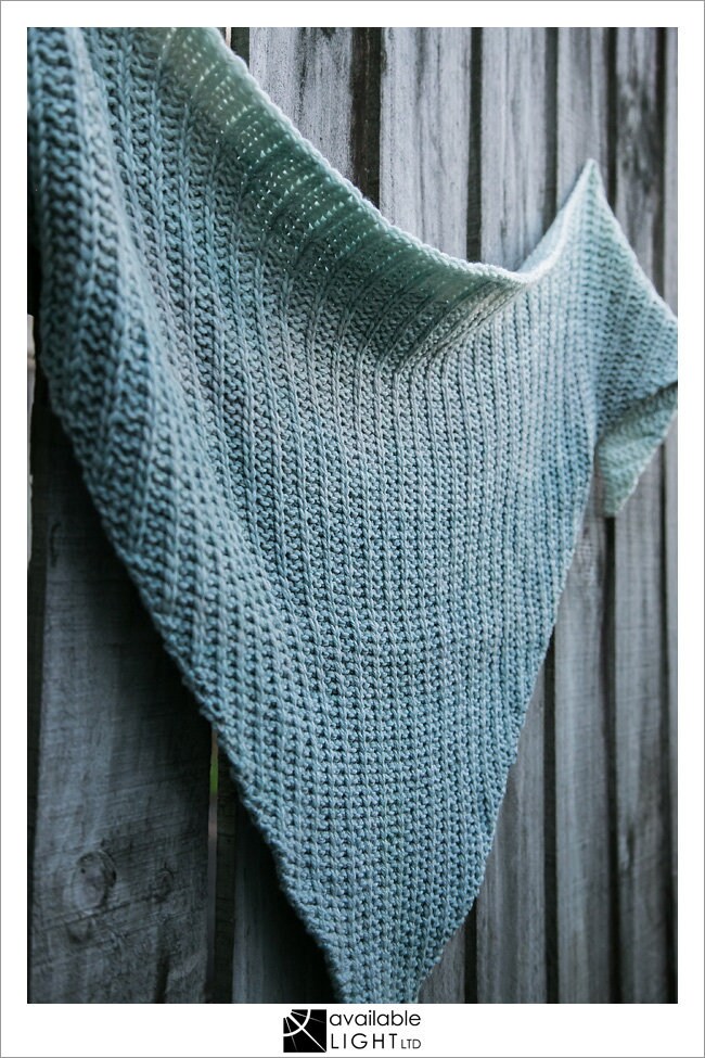 SHAWL KNITTING PATTERN - Winter Solstice - Etsy