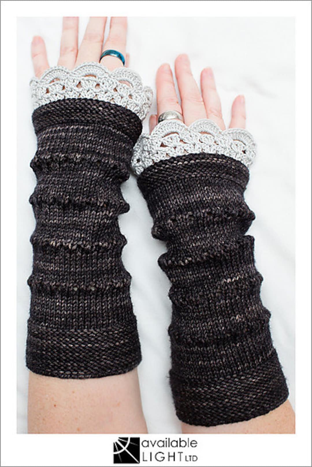 MITTS KNITTINGCROCHET PATTERN Caerwyn Sleevies - Etsy
