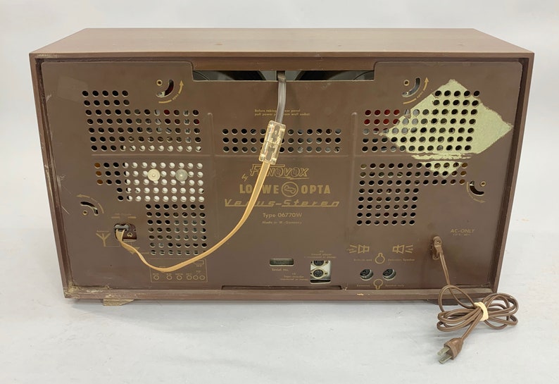 Loewe Opta Venus Stereo by Fonovox, Type 06770W Short Wave Löwe Radio ...
