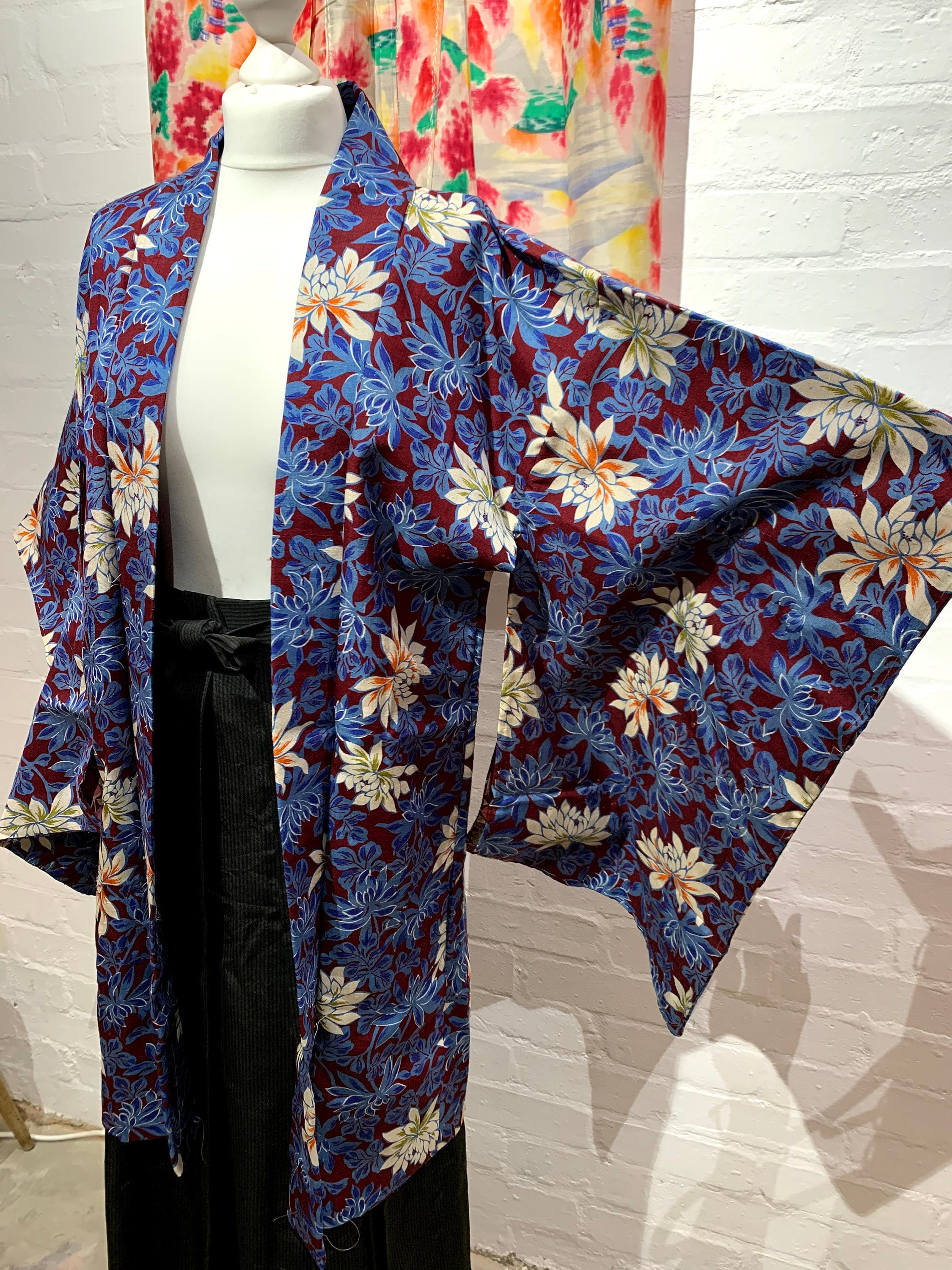Circa 1920-30s Silk(textured silk) Haori Jacket: Chrysanthemum pattern