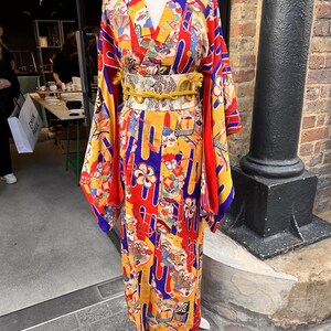 Circa 1920's - 30s Silk Kimono Goshoguruma Fortune Pattern (yellow X ...