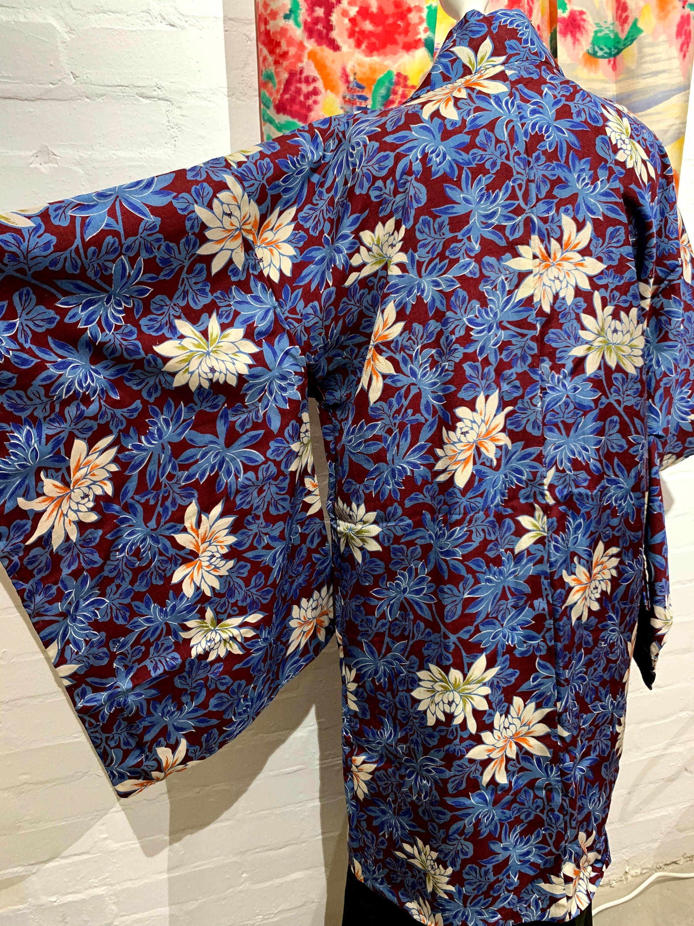 Circa 1920-30s Silk(textured silk) Haori Jacket: Chrysanthemum pattern