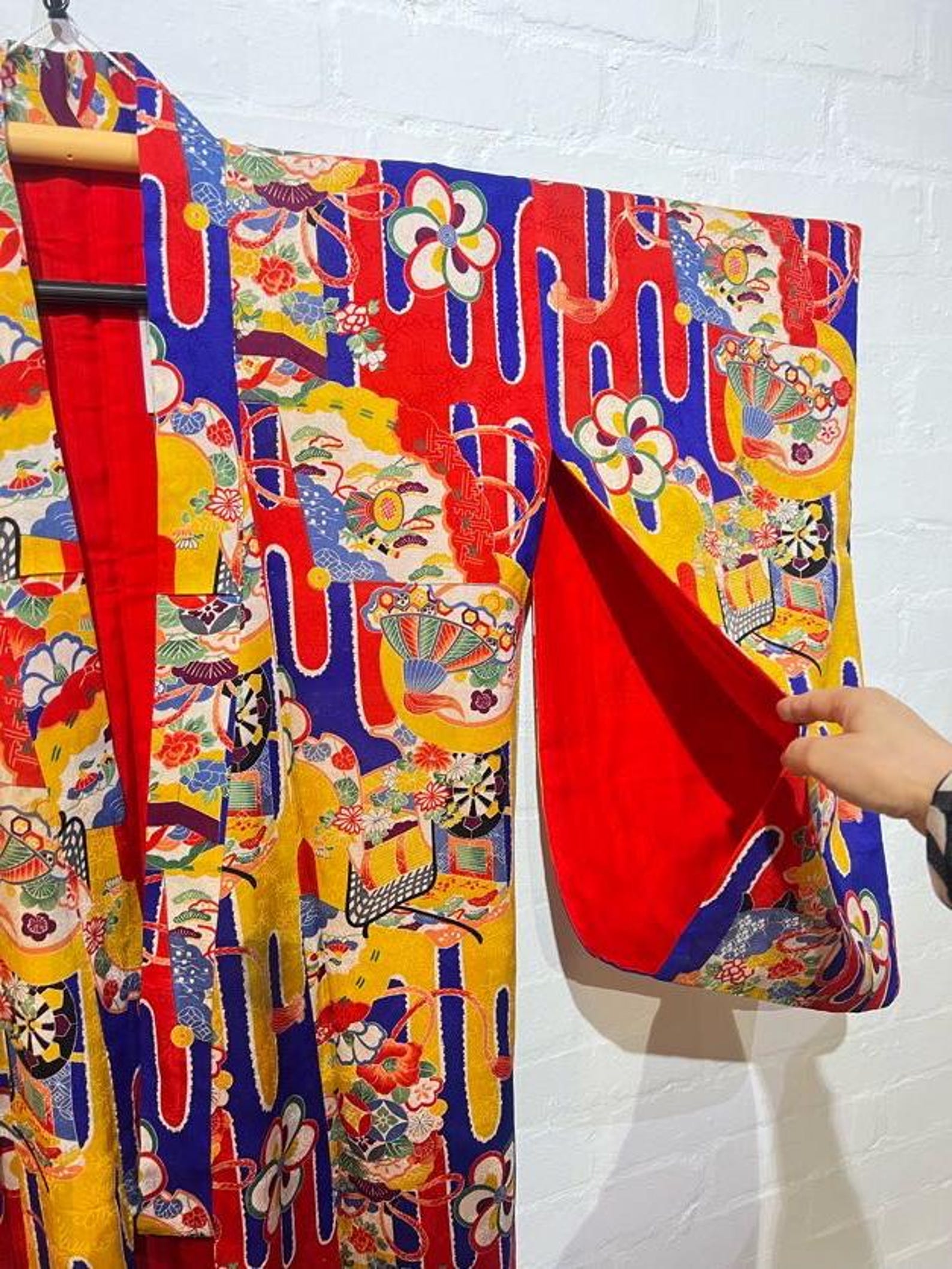 Circa 1920's - 30s Silk Kimono Goshoguruma Fortune Pattern (yellow X ...