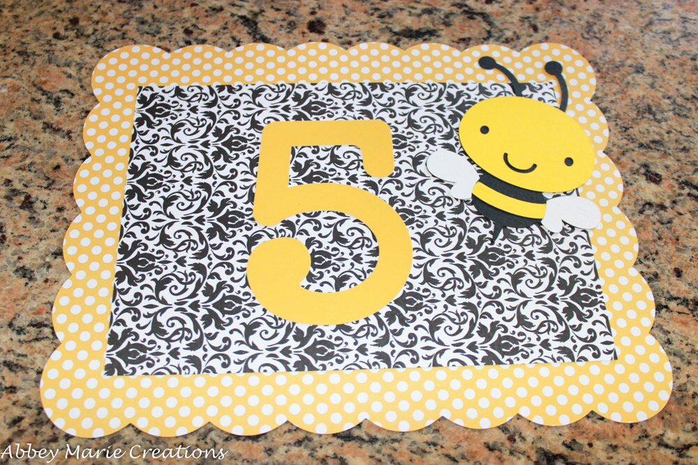 Bee Classroon Theme Table / Group Signs Personalized Busy - Etsy