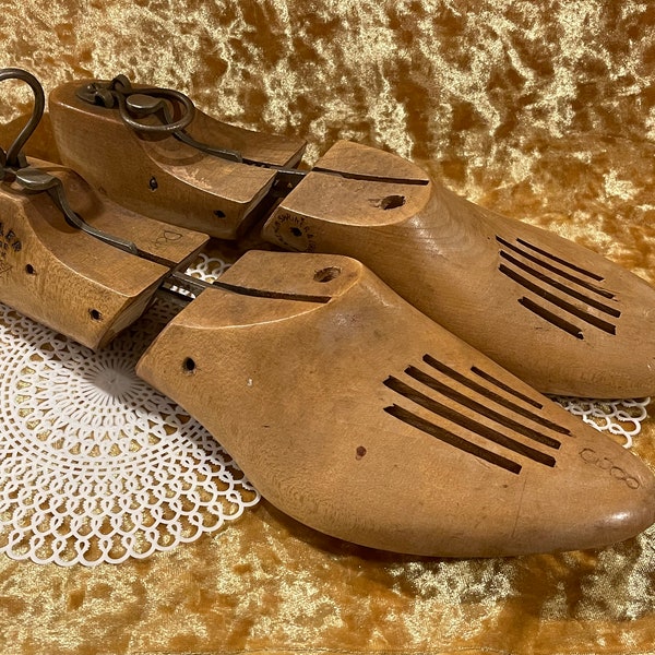 Wooden Shoe Form - Etsy