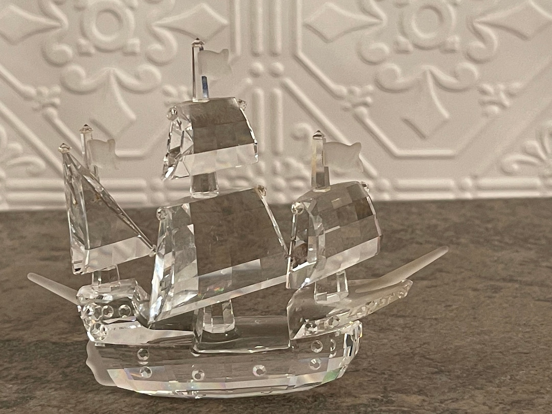 SWAROVSKI SANTA MARIA Figurinecrystal Shipmultifaceted - Etsy