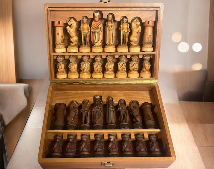 ANRI CHESS Set…king Richard…complete…hand Carved&painted...kings/queens ...