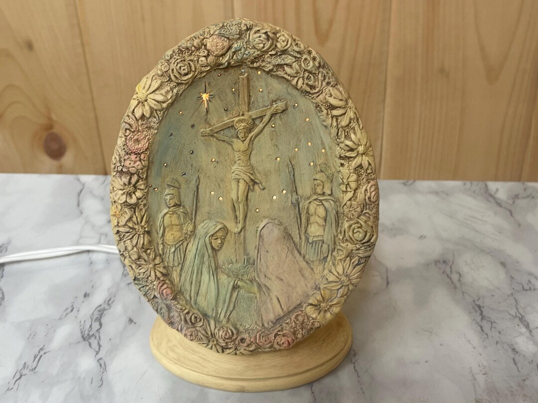 JESUS LIGHT Up…crucifixion of Jesus..hand Painted…oval…ceramic…floral ...