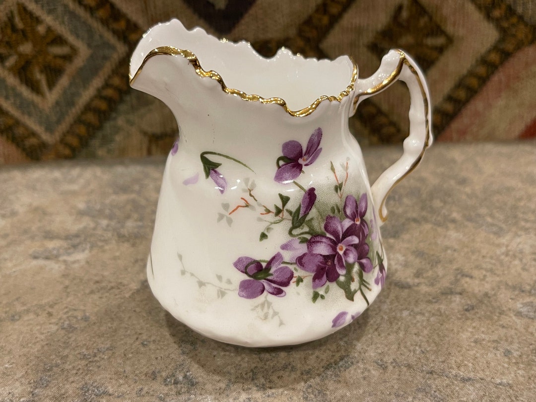 VICTORIAN VIOLETS Creamer…england’s Countryside…hammersley…bone China ...