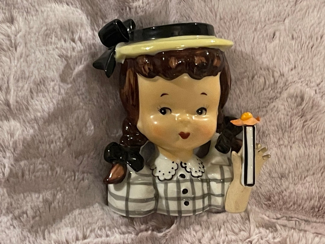 LADY HEAD Vase…napco…umbrella Girl With Upturned Arm…black and White ...