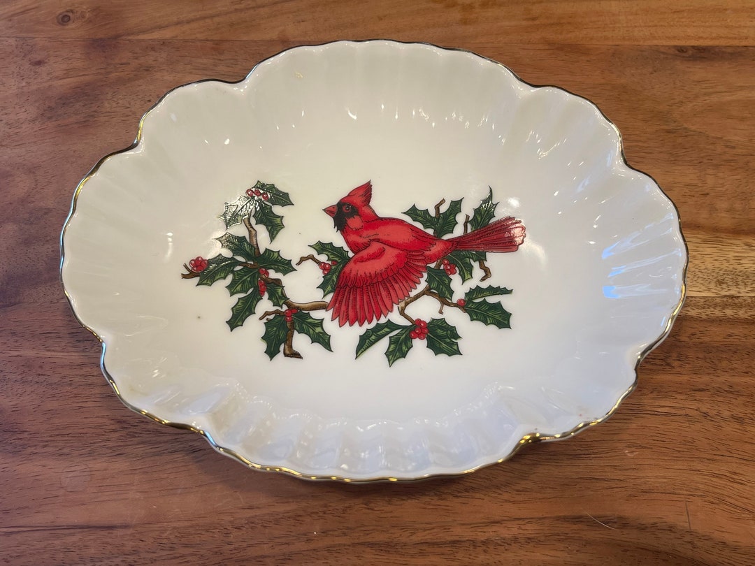 LEFTON CARDINAL Dishred Cardinal and Holly Berriesgold - Etsy