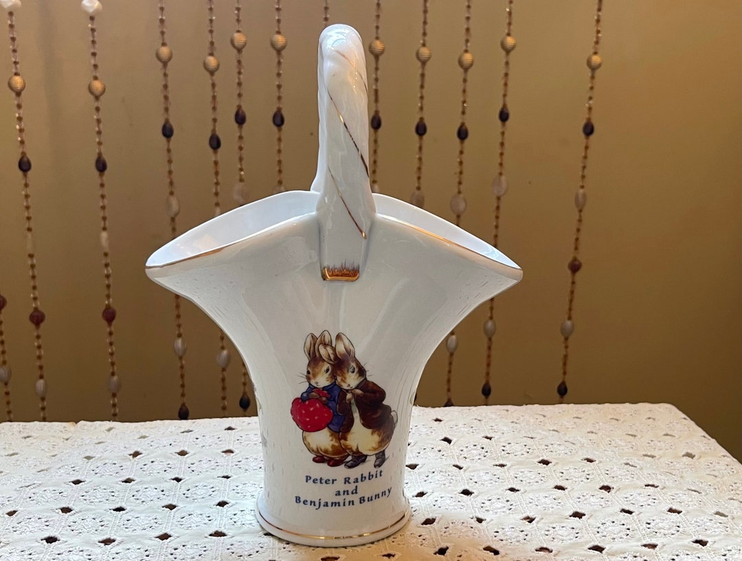 PETER RABBIT Basket…frederick Warne & Co…the World of Beatrix Potter ...