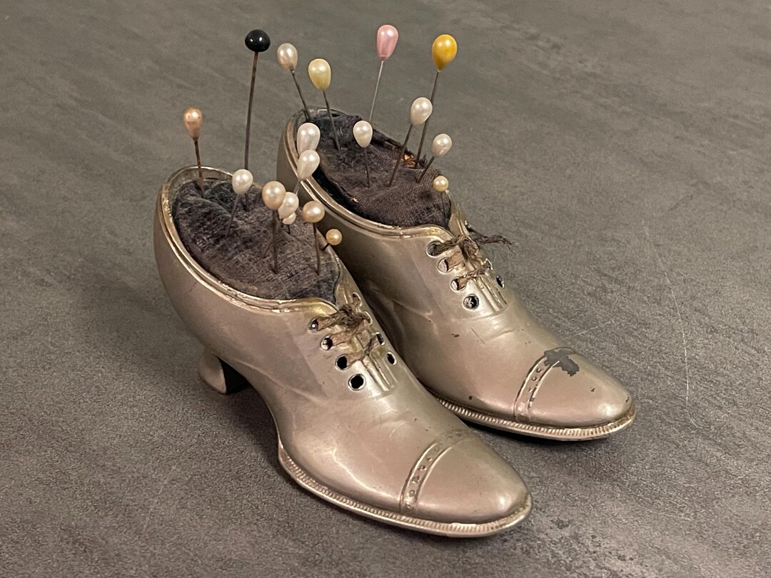 ANTIQUE VICTORIAN Pincushions…set of 2…silver Tone…sawdust Filled ...