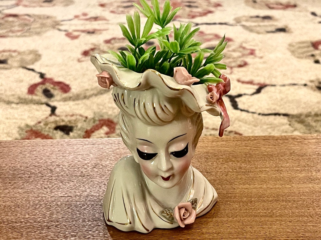 LADY HEAD Vase…scalloped Hat, 3 Pink Hat Flowers, Pink Flower Pendant ...