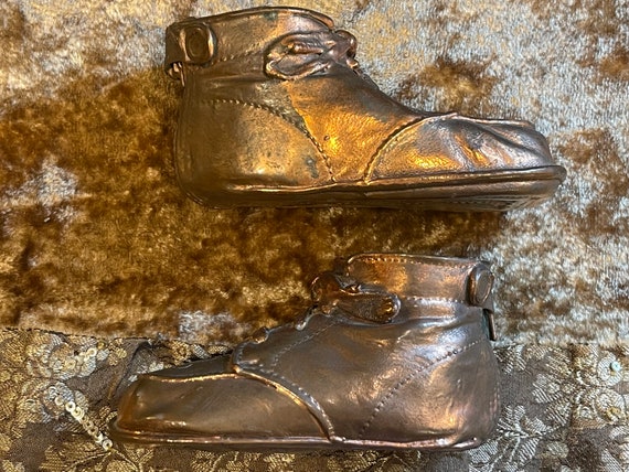 BRONZED BABY SHOES…Pair of Bronzed Lace-Up Baby Shoes… - Gem