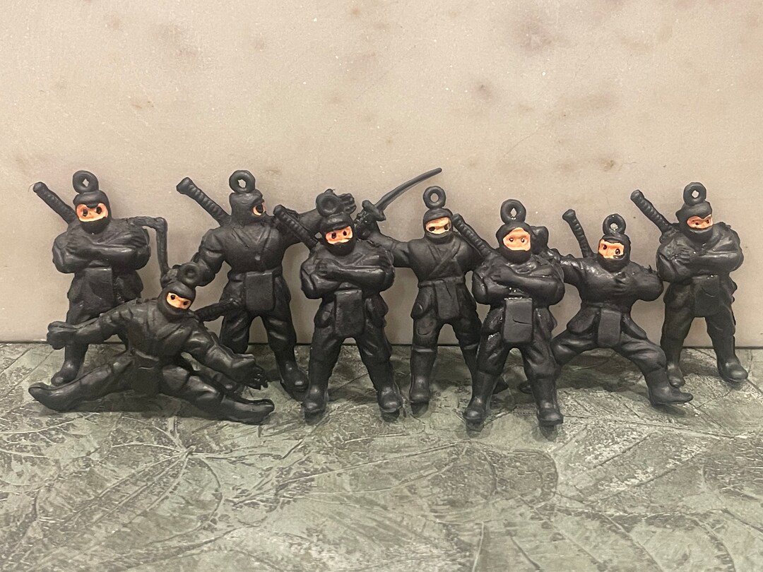MINIATURE NINJA Figures..set of 12…hong Kong…weapons and Swords…black ...