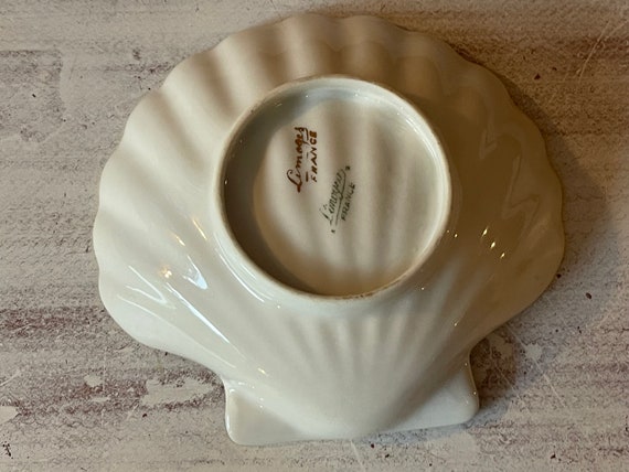 LIMOGES SHELL DISH…Limoges France…Porcelain…Floral…Sc… - Gem