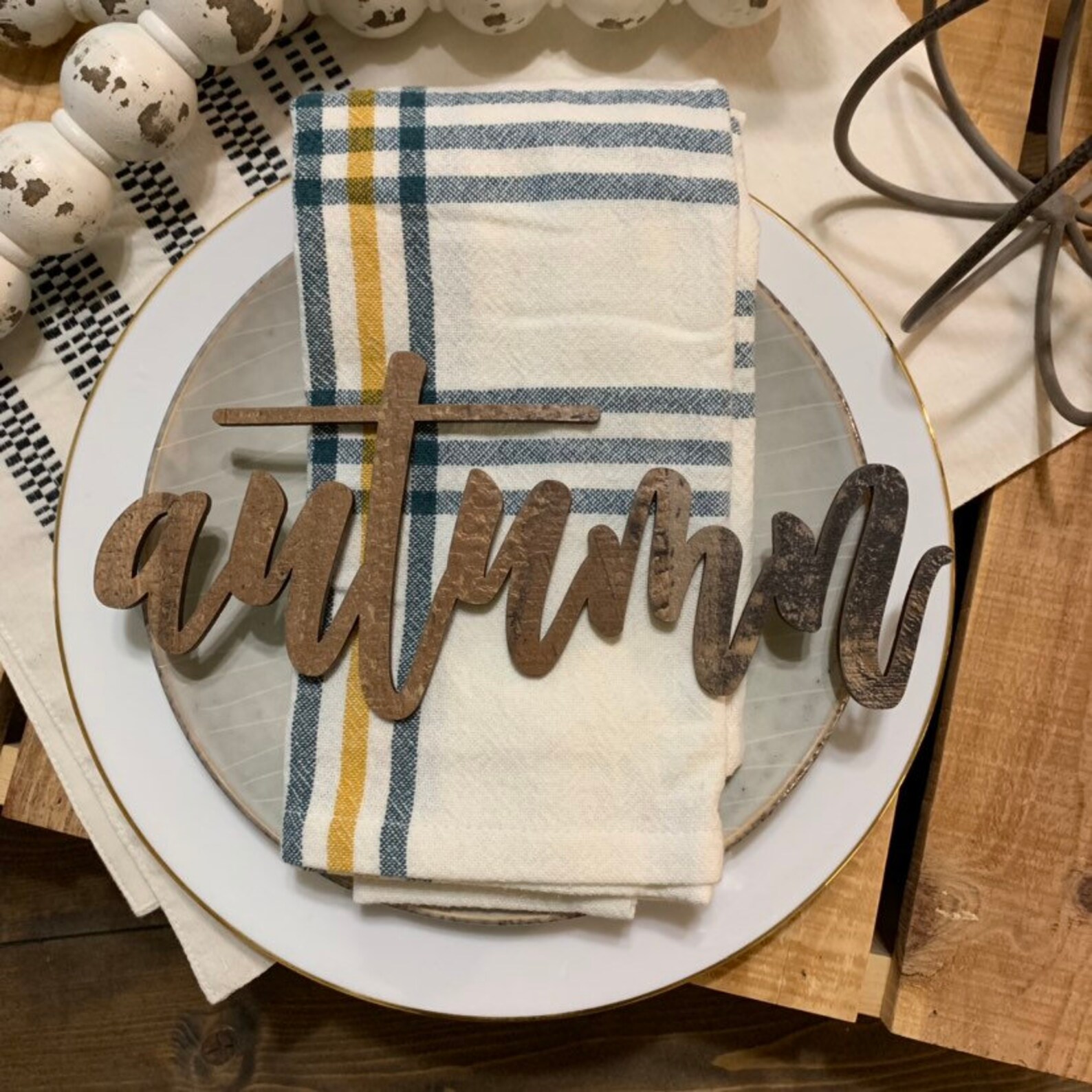 Plate Setting Grateful Wood Word Cutout Wreath Decor Grateful - Etsy