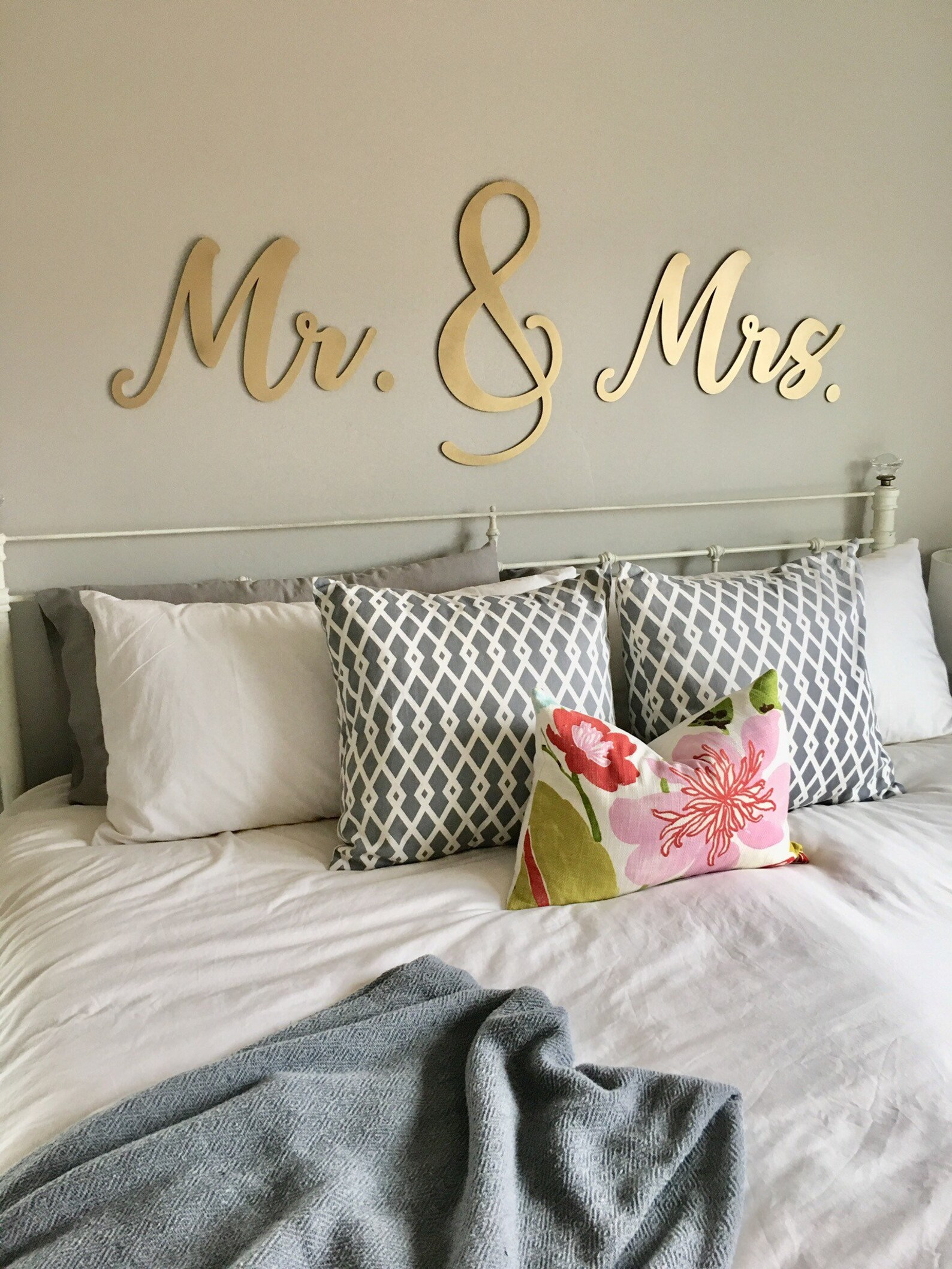 Mr. & Mrs. Sign Laser Cut Words Wood Sign - Etsy