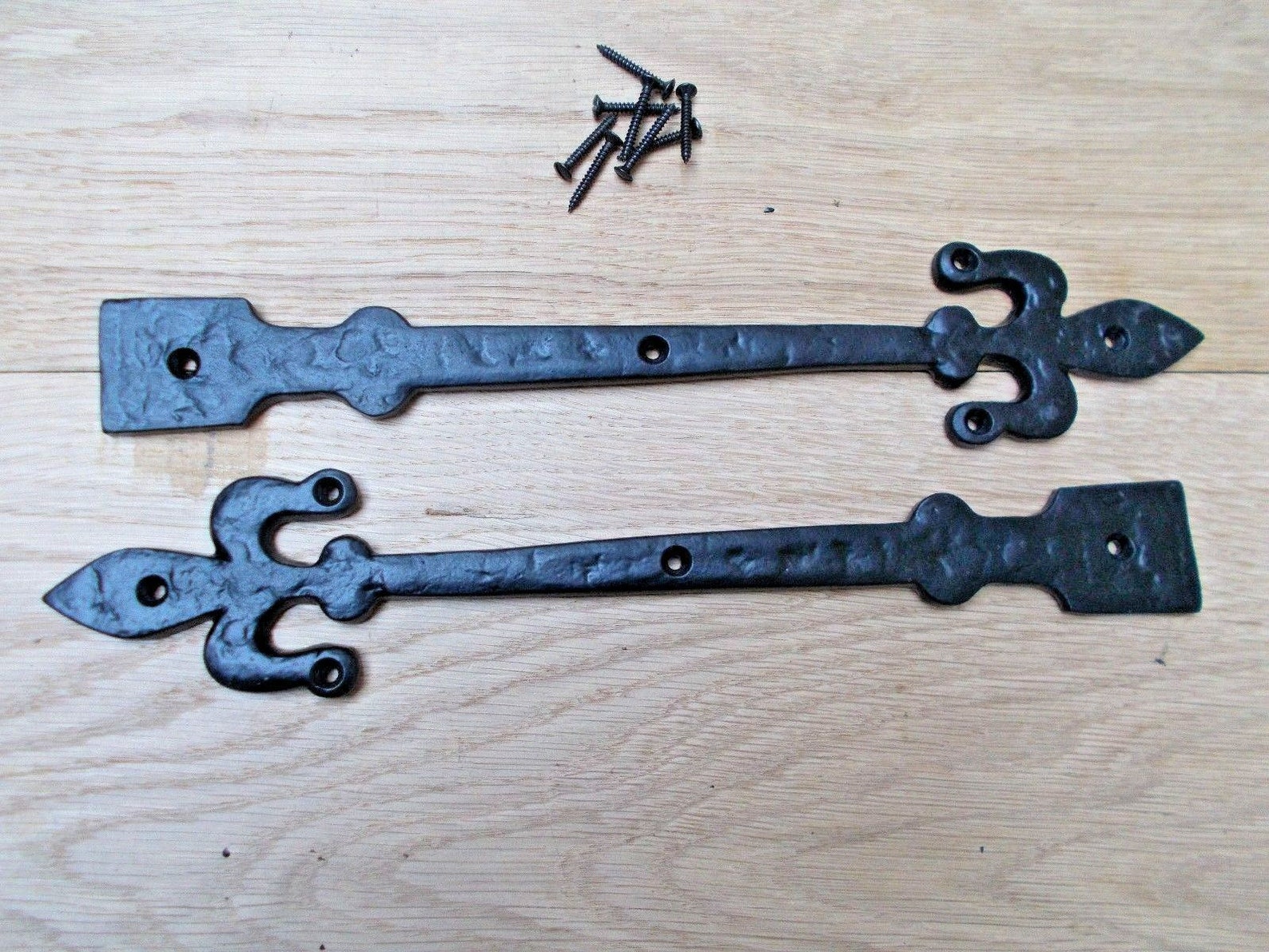 PAIR of HINGE FRONTS Cast Iron Vintage Rustic Old English Country ...