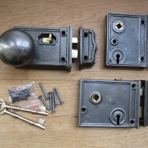 Cast Iron Rustic RIM LOCK KEEP Latch Striker Plate Door Keeps - Etsy